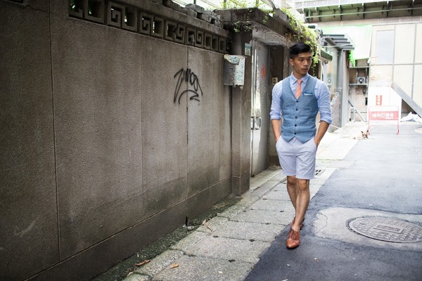 穿搭主題：條紋、亞麻、泡泡紗：短褲夏日紳士穿搭 by Gino Hsieh | Dappei